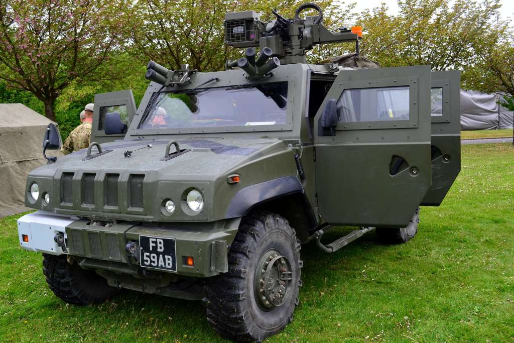 Iveco LMV Family - militaryvehiclesdata.com